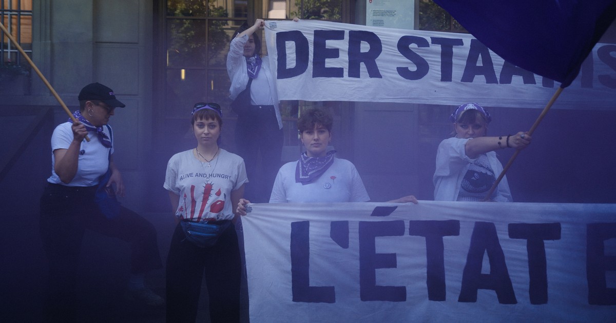 Die JUSO startet in einen kämpferischen 14. Juni - vereint gegen Rechts ...